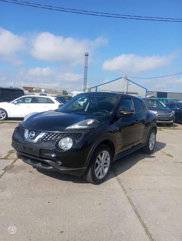 Black Nissan Juke 2015 in Kaunas, with an engine capacity of 1.46 L and mileage of 220 thousand km for 4900 €, photo 3 on AUTOMOTO.COM.LV