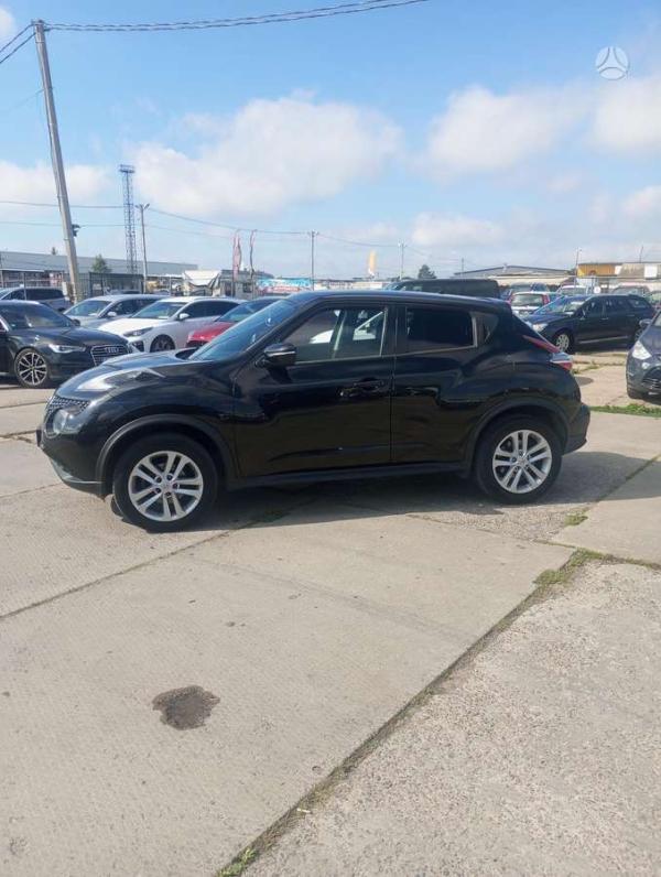 Black Nissan Juke 2015 in Kaunas, with an engine capacity of 1.46 L and mileage of 220 thousand km for 4900 €, photo 7 on AUTOMOTO.COM.LV