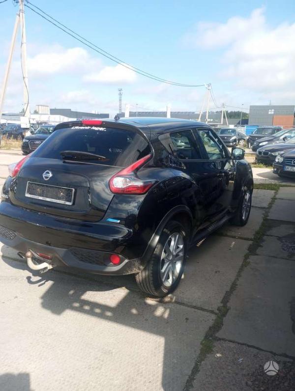 Black Nissan Juke 2015 in Kaunas, with an engine capacity of 1.46 L and mileage of 220 thousand km for 4900 €, photo 9 on AUTOMOTO.COM.LV