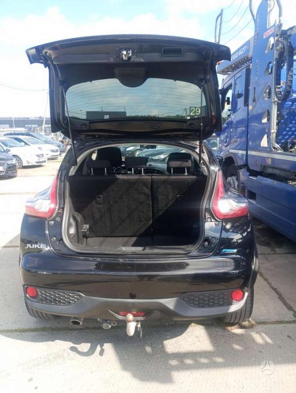 Black Nissan Juke 2015 in Kaunas, with an engine capacity of 1.46 L and mileage of 220 thousand km for 4900 €, photo 10 on AUTOMOTO.COM.LV