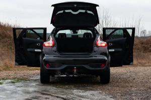Melns Nissan Juke 2016 Rīga, ar dzinēja tilpumu 1.20 L un nobraukumu 171 tūkst. km par 8495 €, foto 7 vietnē AUTOMOTO.COM.LV