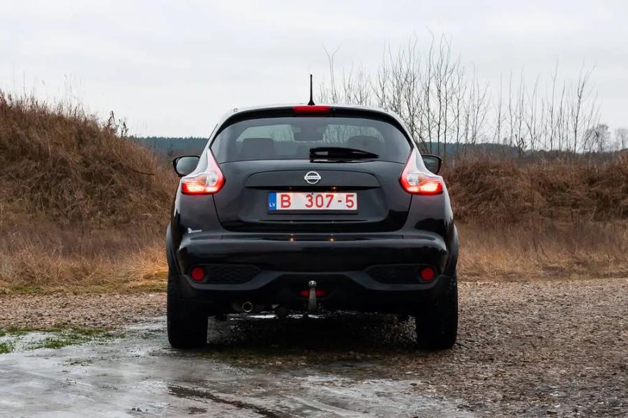 Melns Nissan Juke 2016 Rīga, ar dzinēja tilpumu 1.20 L un nobraukumu 171 tūkst. km par 8495 €, foto 9 vietnē AUTOMOTO.COM.LV