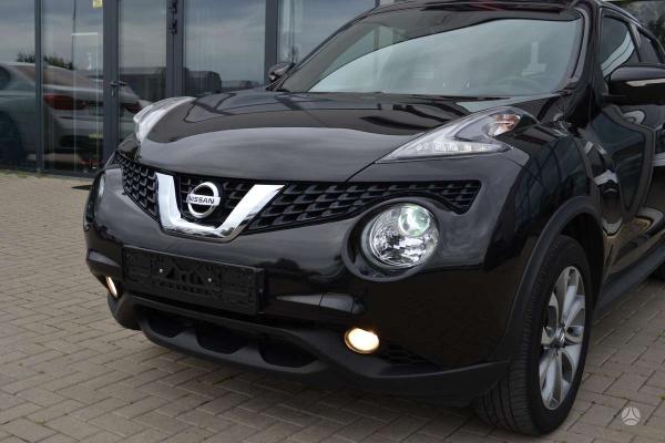 Black Nissan Juke 2016 in Vilnius, with an engine capacity of 1.62 L and mileage of 124 thousand km for 11000 €, photo 6 on AUTOMOTO.COM.LV