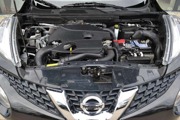 Black Nissan Juke 2016 in Vilnius, with an engine capacity of 1.62 L and mileage of 124 thousand km for 11000 €, photo 9 on AUTOMOTO.COM.LV