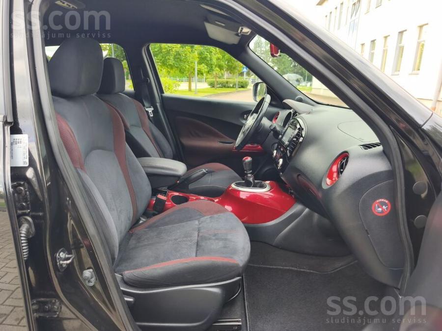Melns Nissan Juke 2016 Jelgava, ar dzinēja tilpumu 1.50 L un nobraukumu 0 tūkst. km par 7590 €, foto 14 vietnē AUTOMOTO.COM.LV