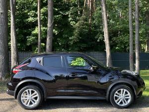 Black Nissan Juke 2017 in Vilnius, with an engine capacity of 1.20 L and mileage of 102 thousand km for 8800 €, photo 5 on AUTOMOTO.COM.LV
