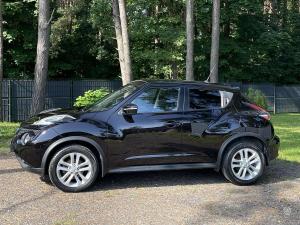 Black Nissan Juke 2017 in Vilnius, with an engine capacity of 1.20 L and mileage of 102 thousand km for 8800 €, photo 9 on AUTOMOTO.COM.LV