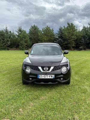 Black Nissan Juke 2017 in Taurage, with an engine capacity of 1.46 L and mileage of 218 thousand km for 6350 €, photo 4 on AUTOMOTO.COM.LV