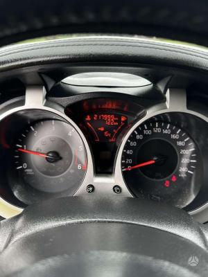 Black Nissan Juke 2017 in Taurage, with an engine capacity of 1.46 L and mileage of 218 thousand km for 6350 €, photo 23 on AUTOMOTO.COM.LV
