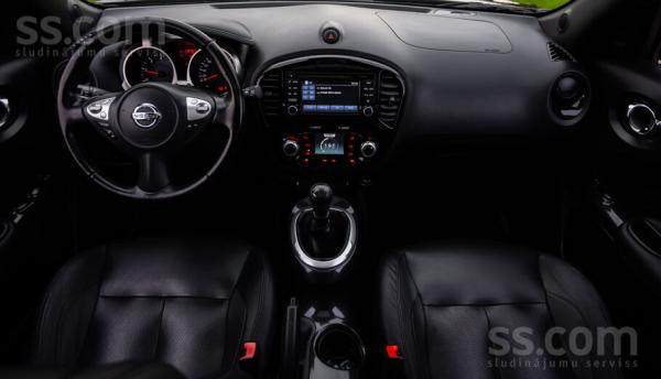 Nissan Juke 2017 in Jelgava on AUTOMOTO.COM.LV Black Nissan Juke 2017 in Jelgava, with an engine capacity of 1.50 L and mileage of 138 thousand km for 7390 €, photo 11 on AUTOMOTO.COM.LV