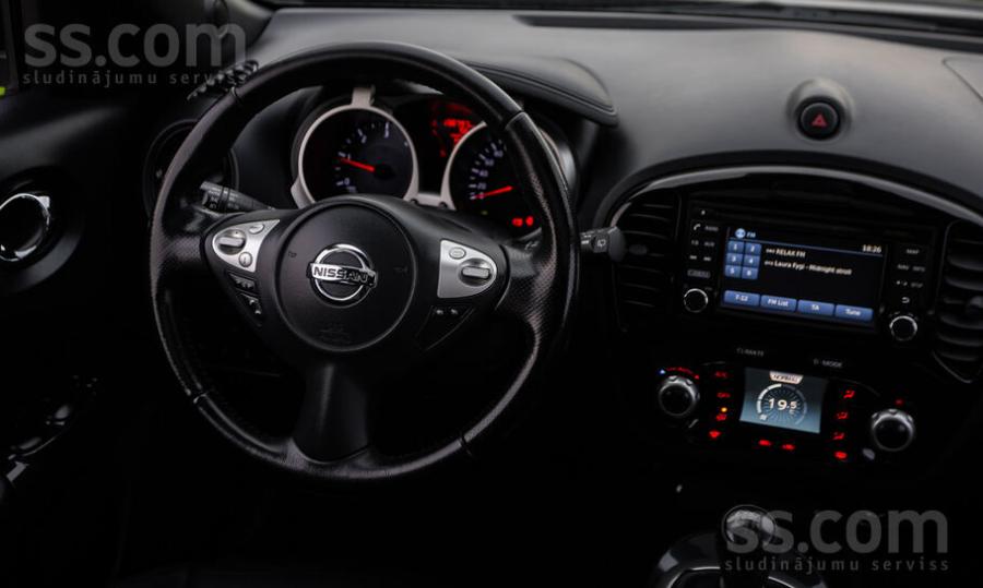 Black Nissan Juke 2017 in Jelgava, with an engine capacity of 1.50 L and mileage of 138 thousand km for 7390 €, photo 12 on AUTOMOTO.COM.LV