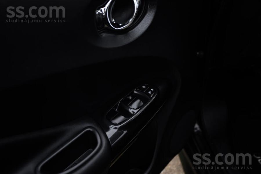 Black Nissan Juke 2017 in Jelgava, with an engine capacity of 1.50 L and mileage of 138 thousand km for 7390 €, photo 14 on AUTOMOTO.COM.LV