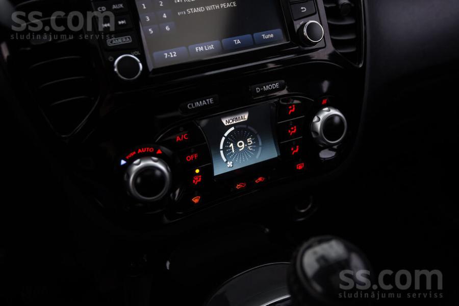 Black Nissan Juke 2017 in Jelgava, with an engine capacity of 1.50 L and mileage of 138 thousand km for 7390 €, photo 18 on AUTOMOTO.COM.LV