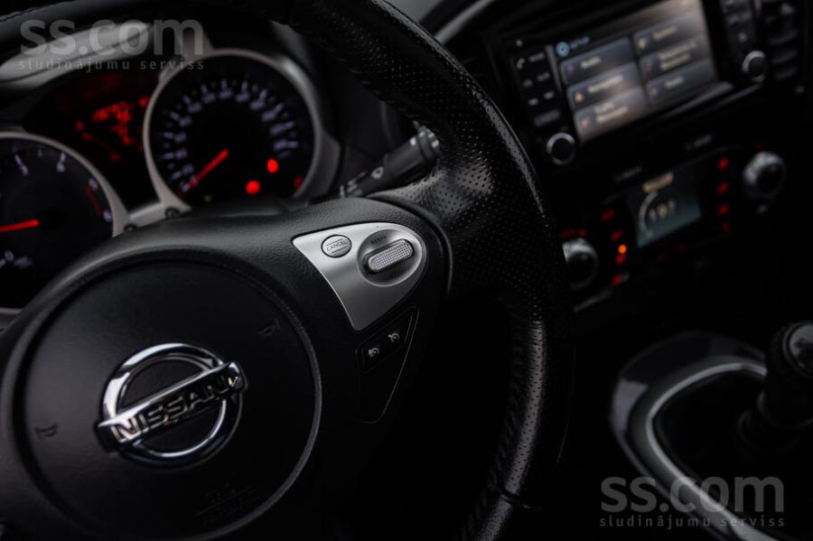 Black Nissan Juke 2017 in Jelgava, with an engine capacity of 1.50 L and mileage of 138 thousand km for 7390 €, photo 23 on AUTOMOTO.COM.LV