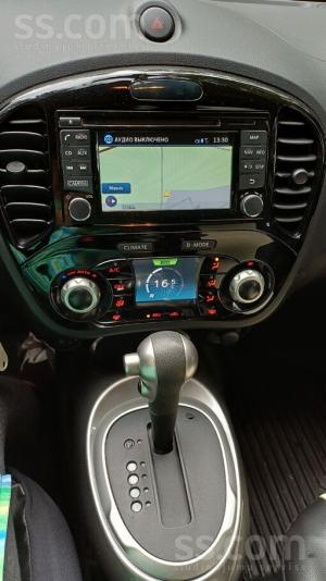 Black Nissan Juke 2018 in Riga, with an engine capacity of 1.60 L and mileage of 143 thousand km for 8600 €, photo 5 on AUTOMOTO.COM.LV