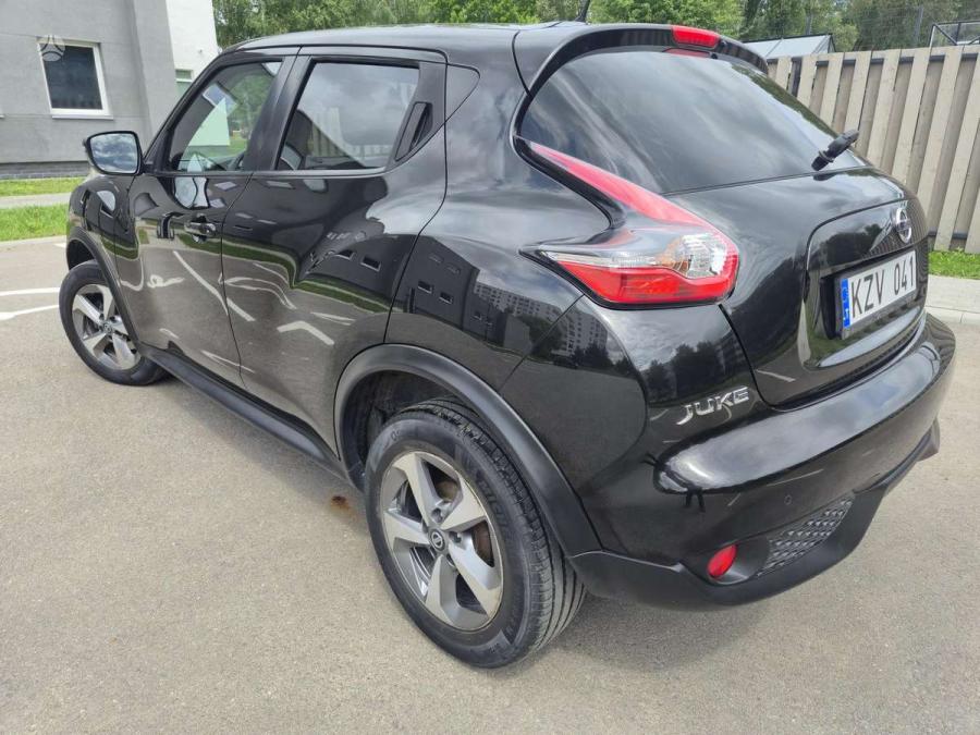 Melns Nissan Juke 2019 Kauņa, ar dzinēja tilpumu 1.60 L un nobraukumu 100 tūkst. km par 11800 €, foto 3 vietnē AUTOMOTO.COM.LV