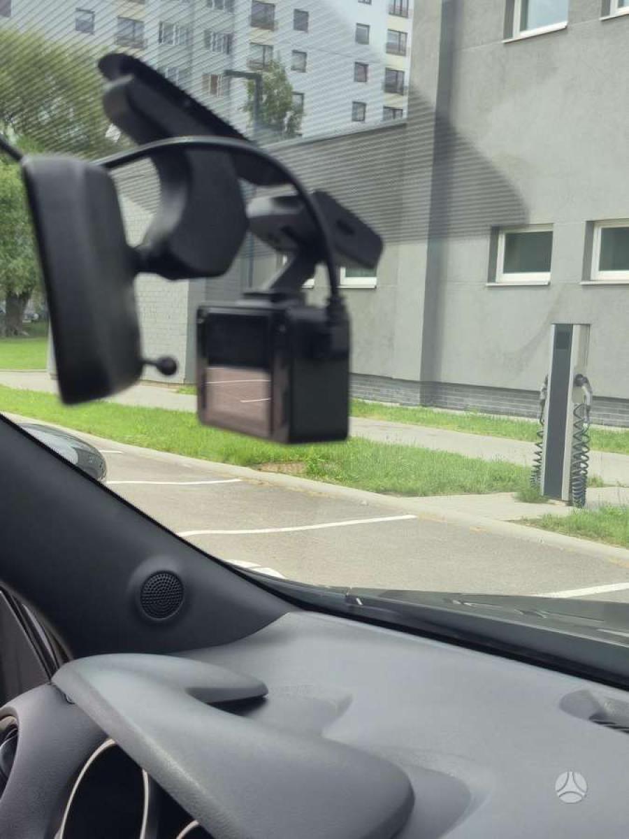 Melns Nissan Juke 2019 Kauņa, ar dzinēja tilpumu 1.60 L un nobraukumu 100 tūkst. km par 11800 €, foto 15 vietnē AUTOMOTO.COM.LV