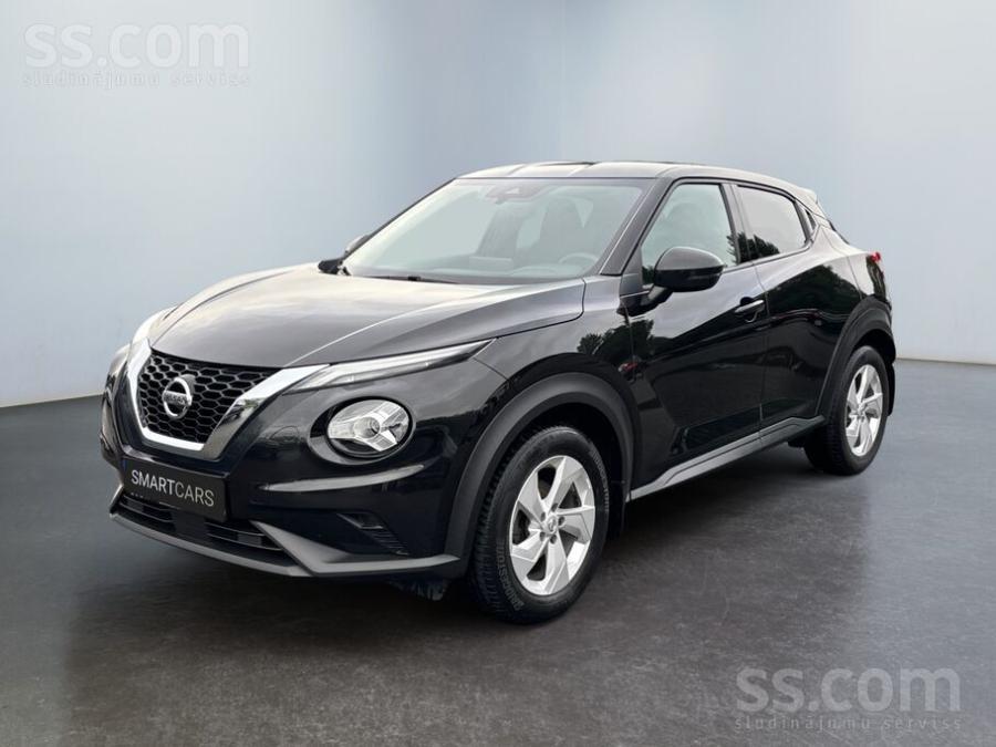 Black Nissan Juke 2020 in Riga, with an engine capacity of 1.00 L and mileage of 75 thousand km for 10660 €, photo 1 on AUTOMOTO.COM.LV