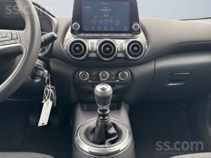 Black Nissan Juke 2020 in Riga, with an engine capacity of 1.00 L and mileage of 75 thousand km for 10660 €, photo 11 on AUTOMOTO.COM.LV