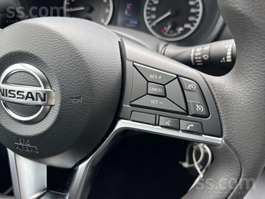 Black Nissan Juke 2020 in Riga, with an engine capacity of 1.00 L and mileage of 75 thousand km for 10660 €, photo 19 on AUTOMOTO.COM.LV
