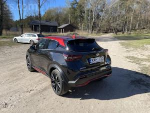 Black Nissan Juke 2021 in Riga, with an engine capacity of 1.00 L and mileage of 23 thousand km for 17900 €, photo 6 on AUTOMOTO.COM.LV
