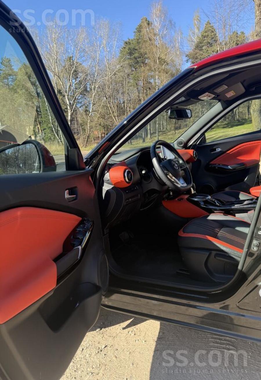 Black Nissan Juke 2021 in Riga, with an engine capacity of 1.00 L and mileage of 23 thousand km for 17900 €, photo 10 on AUTOMOTO.COM.LV