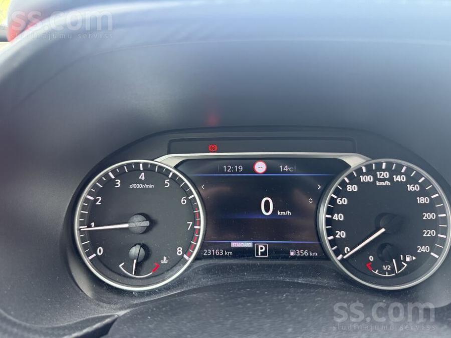 Black Nissan Juke 2021 in Riga, with an engine capacity of 1.00 L and mileage of 23 thousand km for 17900 €, photo 15 on AUTOMOTO.COM.LV