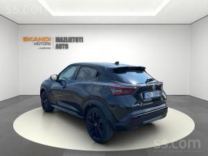 Black Nissan Juke 2021 in Riga, with an engine capacity of 1.00 L and mileage of 73 thousand km for 15490 €, photo 5 on AUTOMOTO.COM.LV