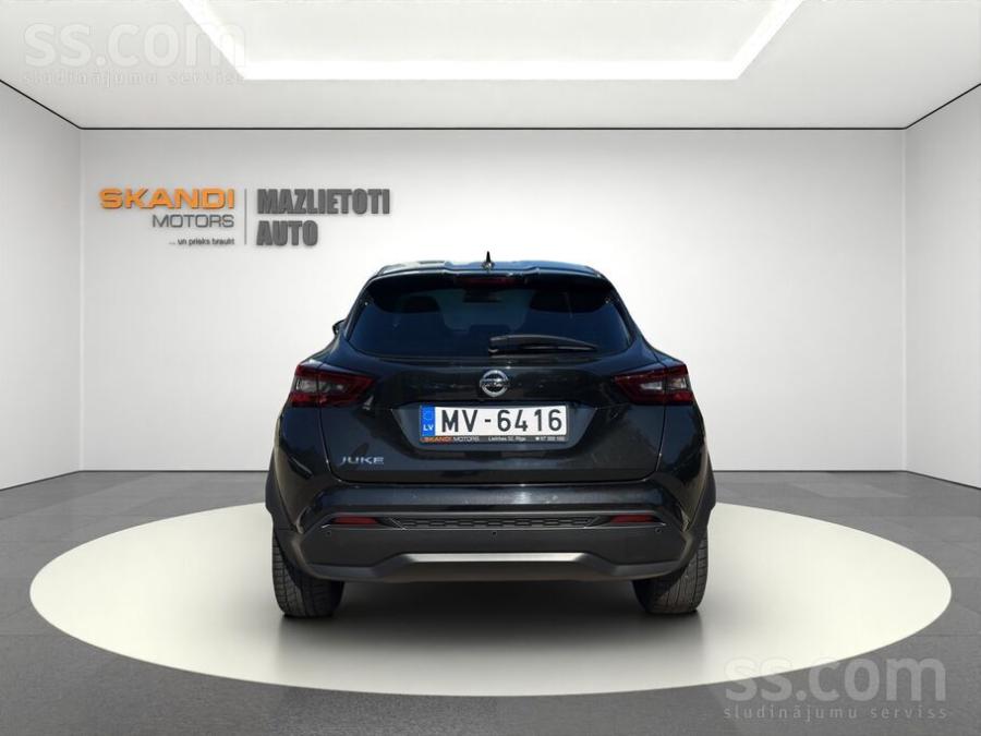 Melns Nissan Juke 2021 Rīga, ar dzinēja tilpumu 1.00 L un nobraukumu 92 tūkst. km par 13990 €, foto 6 vietnē AUTOMOTO.COM.LV