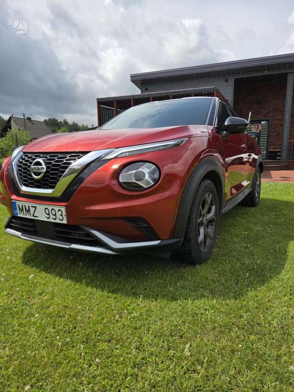 Black Nissan Juke 2022 in Kaunas, with an engine capacity of 1.00 L and mileage of 75 thousand km for 12950 €, photo 2 on AUTOMOTO.COM.LV