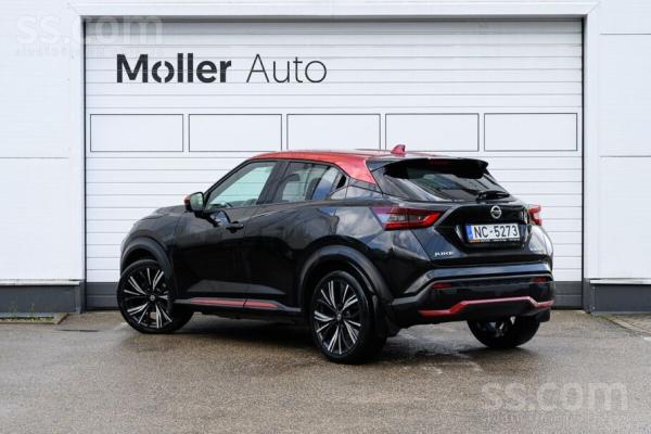 Black Nissan Juke 2022 in Riga, with an engine capacity of 1.00 L and mileage of 103 thousand km for 14950 €, photo 3 on AUTOMOTO.COM.LV