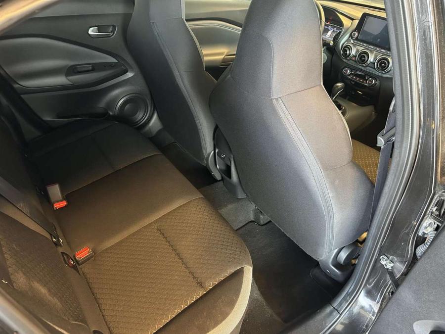 Melns Nissan Juke 2022 Šauļi, ar dzinēja tilpumu 1.00 L un nobraukumu 64 tūkst. km par 15800 €, foto 12 vietnē AUTOMOTO.COM.LV