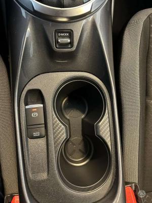 Melns Nissan Juke 2022 Šauļi, ar dzinēja tilpumu 1.00 L un nobraukumu 64 tūkst. km par 15600 €, foto 18 vietnē AUTOMOTO.COM.LV