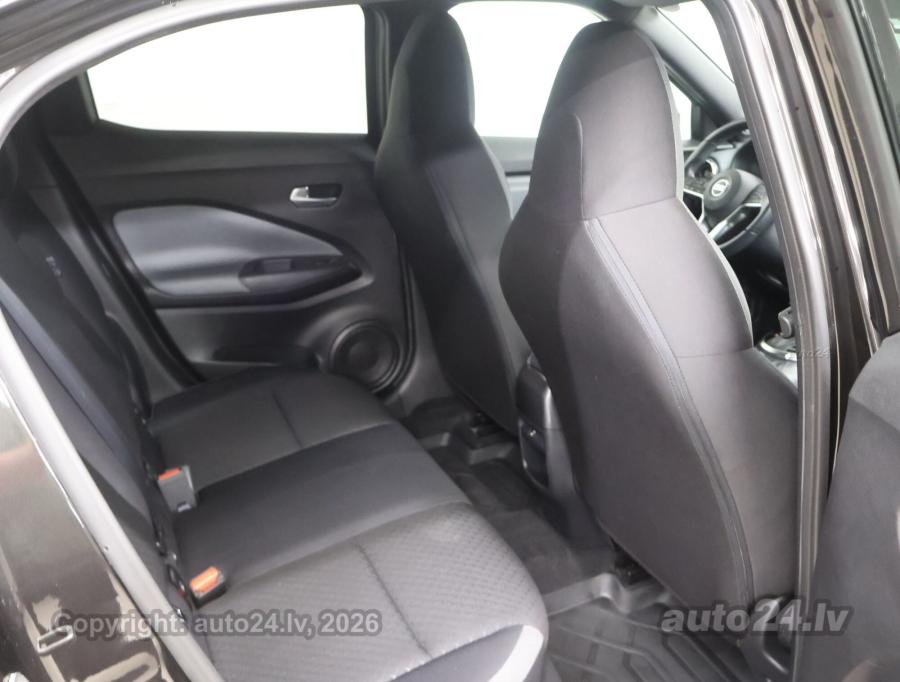 Melns Nissan Juke 2022 Tallina, ar dzinēja tilpumu 1.00 L un nobraukumu 92 tūkst. km par 14900 €, foto 10 vietnē AUTOMOTO.COM.LV