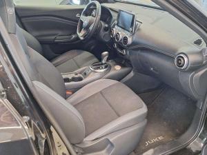 Black Nissan Juke 2023 in Vilnius, with an engine capacity of 1.00 L and mileage of 44 thousand km for 18140 €, photo 9 on AUTOMOTO.COM.LV