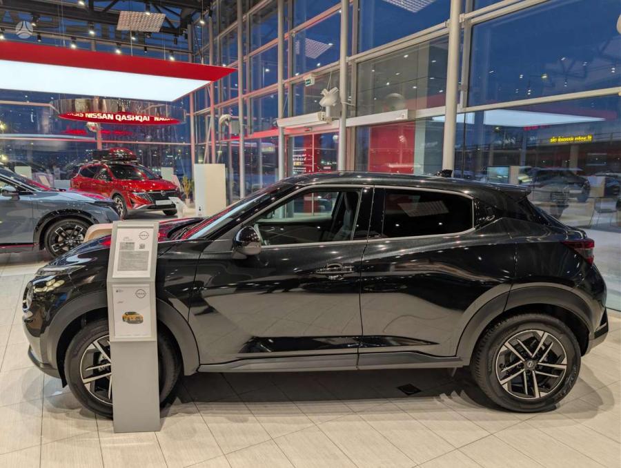 Melns Nissan Juke 2025 Viļņa, ar dzinēja tilpumu 1.00 L un nobraukumu 15 tūkst. km par 23190 €, foto 2 vietnē AUTOMOTO.COM.LV