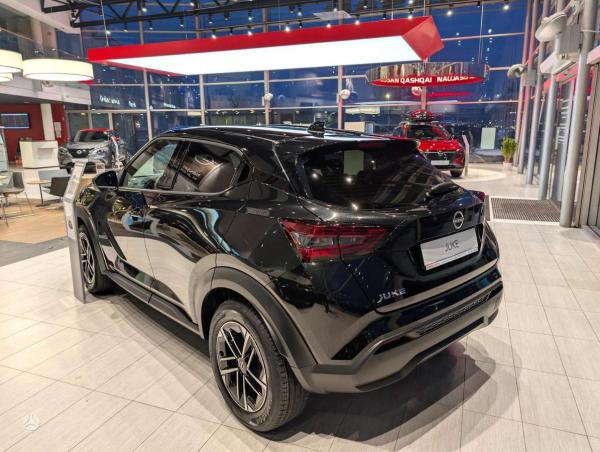 Melns Nissan Juke 2025 Viļņa, ar dzinēja tilpumu 1.00 L un nobraukumu 15 tūkst. km par 23190 €, foto 3 vietnē AUTOMOTO.COM.LV