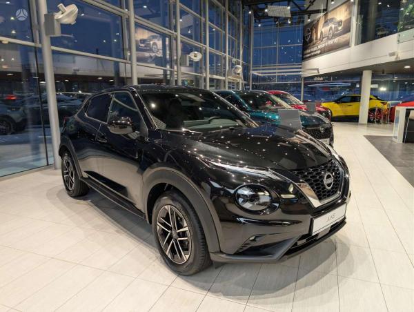 Melns Nissan Juke 2025 Viļņa, ar dzinēja tilpumu 1.00 L un nobraukumu 15 tūkst. km par 23190 €, foto 7 vietnē AUTOMOTO.COM.LV