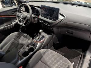 Melns Nissan Juke 2025 Viļņa, ar dzinēja tilpumu 1.00 L un nobraukumu 15 tūkst. km par 23190 €, foto 14 vietnē AUTOMOTO.COM.LV