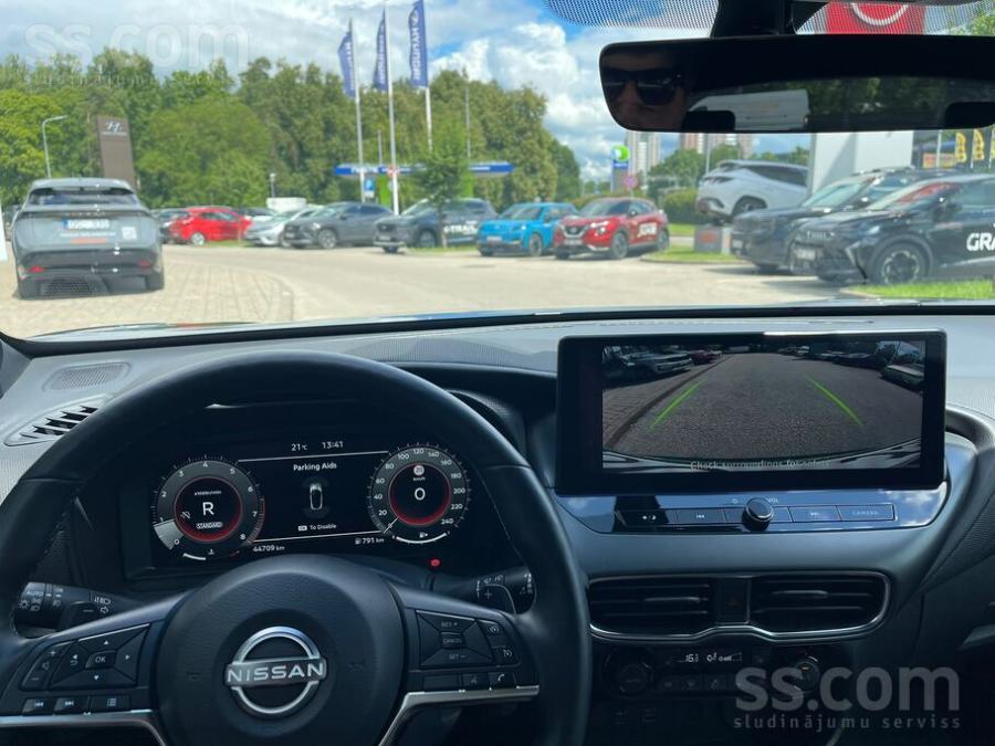 Melns Nissan Juke 2025 Rīga, ar dzinēja tilpumu 1.00 L un nobraukumu 45 tūkst. km par 18400 €, foto 11 vietnē AUTOMOTO.COM.LV