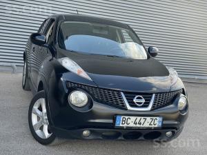 Black Nissan Juke 2010 in Riga, with an engine capacity of 1.50 L and mileage of 285 thousand km for 3999 €, photo 3 on AUTOMOTO.COM.LV