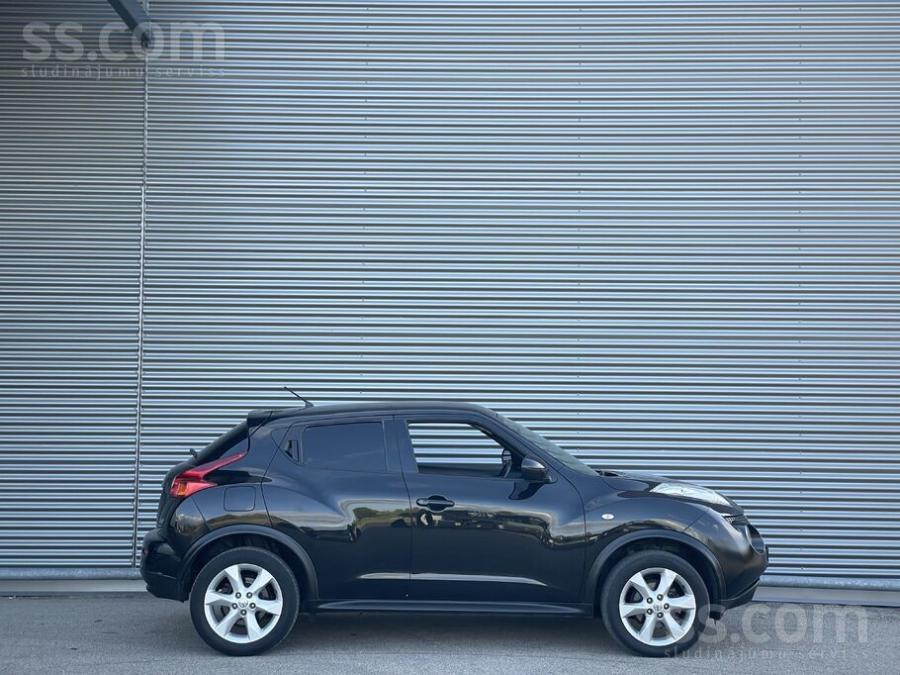 Black Nissan Juke 2010 in Riga, with an engine capacity of 1.50 L and mileage of 285 thousand km for 3999 €, photo 6 on AUTOMOTO.COM.LV
