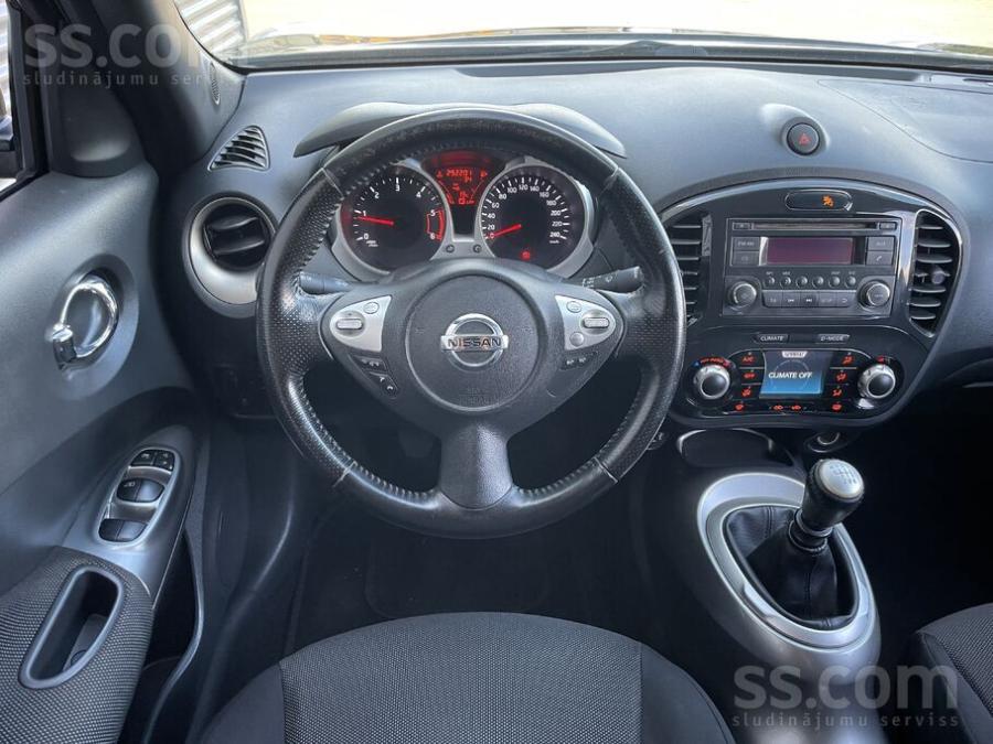 Black Nissan Juke 2010 in Riga, with an engine capacity of 1.50 L and mileage of 285 thousand km for 3999 €, photo 12 on AUTOMOTO.COM.LV