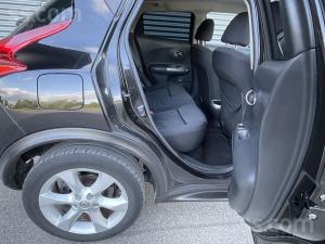 Black Nissan Juke 2010 in Riga, with an engine capacity of 1.50 L and mileage of 285 thousand km for 3999 €, photo 13 on AUTOMOTO.COM.LV