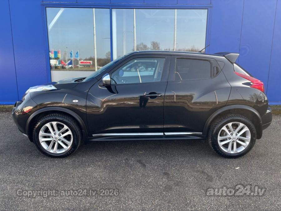 Black Nissan Juke 2011 in Paide, with an engine capacity of 1.60 L and mileage of 161 thousand km for 5890 €, photo 3 on AUTOMOTO.COM.LV