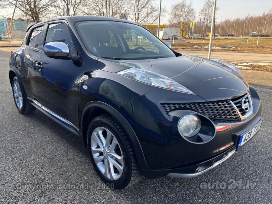 Black Nissan Juke 2011 in Paide, with an engine capacity of 1.60 L and mileage of 161 thousand km for 5890 €, photo 6 on AUTOMOTO.COM.LV