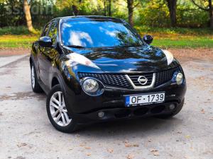 Black Nissan Juke 2011 in Riga, with an engine capacity of 1.50 L and mileage of 123 thousand km for 4950 €, photo 4 on AUTOMOTO.COM.LV