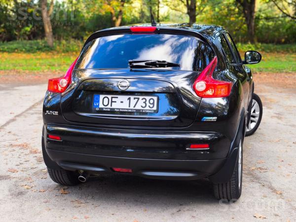 Black Nissan Juke 2011 in Riga, with an engine capacity of 1.50 L and mileage of 123 thousand km for 4950 €, photo 8 on AUTOMOTO.COM.LV