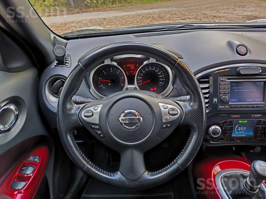 Black Nissan Juke 2011 in Riga, with an engine capacity of 1.50 L and mileage of 123 thousand km for 4950 €, photo 17 on AUTOMOTO.COM.LV