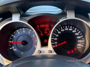 Черный Ниссан Жук 2012 в Таллин, объемом двигателя 1.60 л и пробегом 229 тыс. км за 6500 €, фото 4 на AUTOMOTO.COM.LV